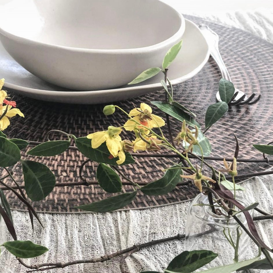 Beija Spiral Dark Reed Placemat – Road Less Taken 2076